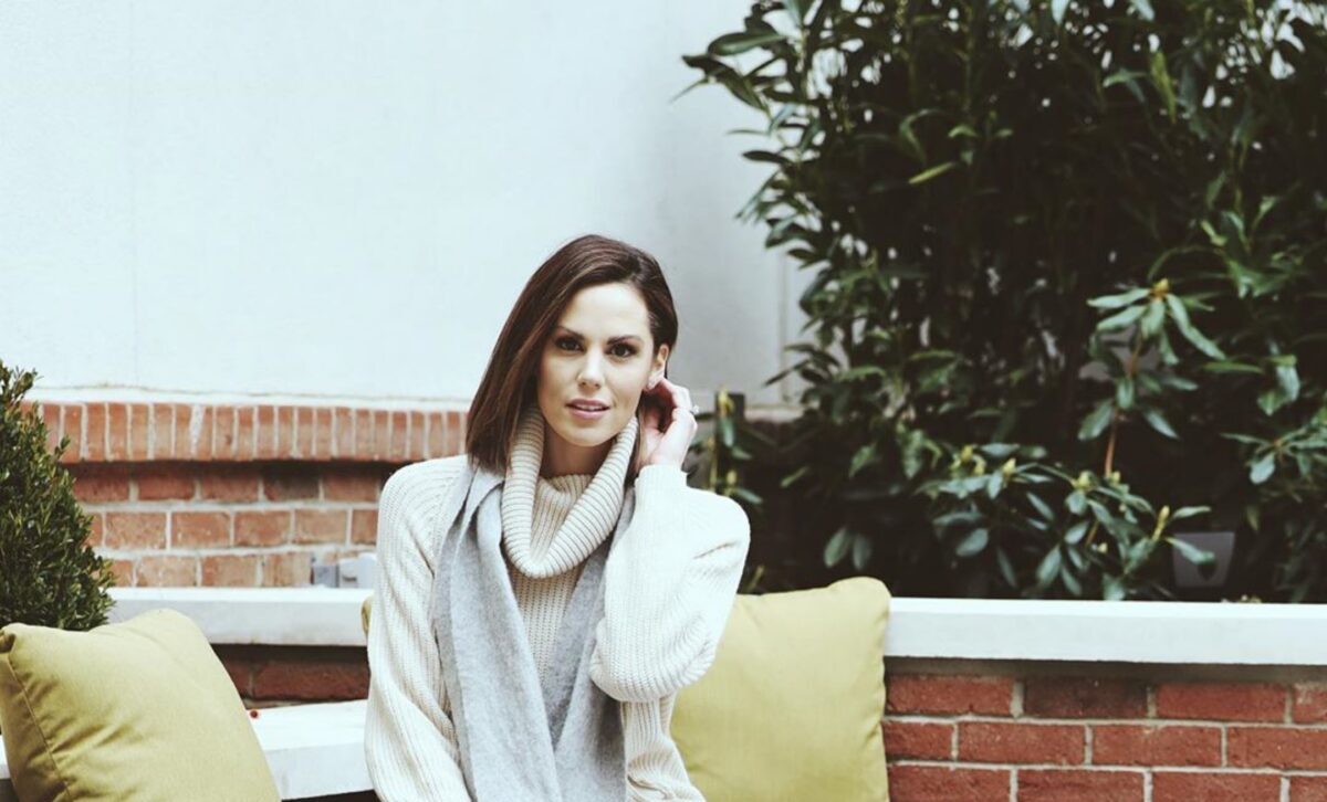 Life Coaching vs Clinical Counseling by Amber Carroll, CPC – The Raconteer